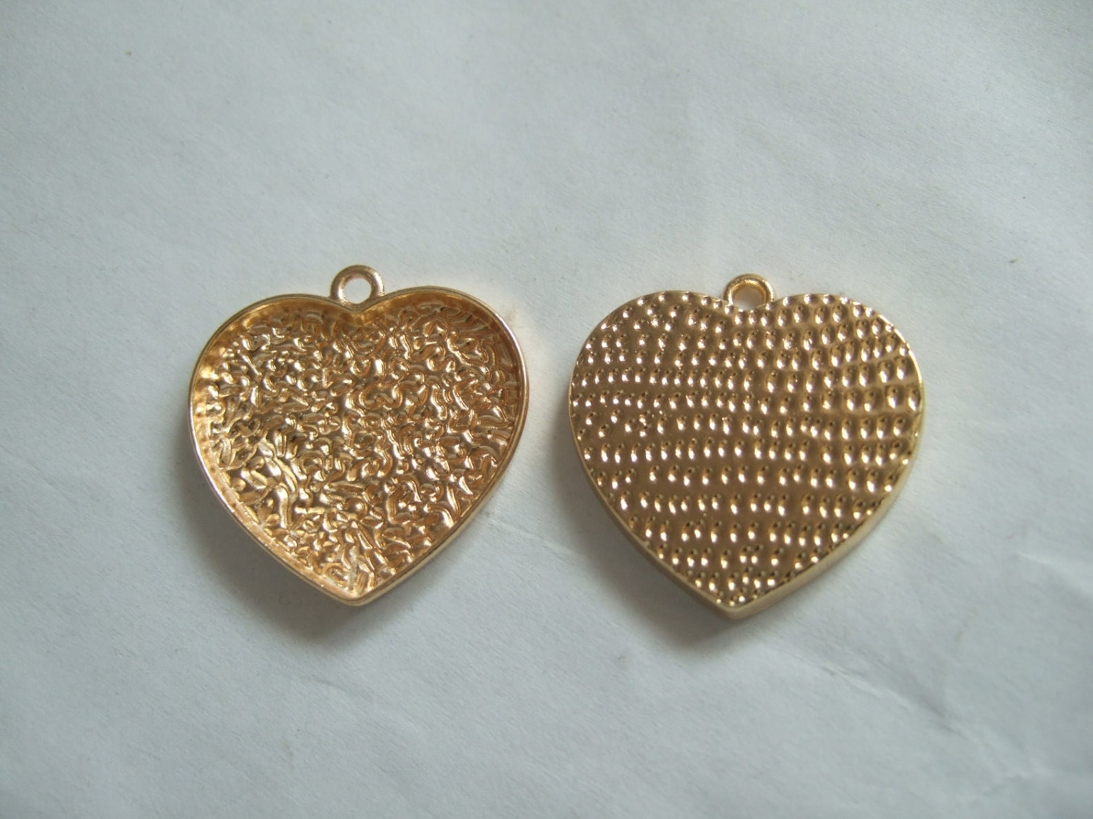 6 Gold Tone Hammered Heart Bezel Cups Settings 21x25mm DT074-2 - Etsy