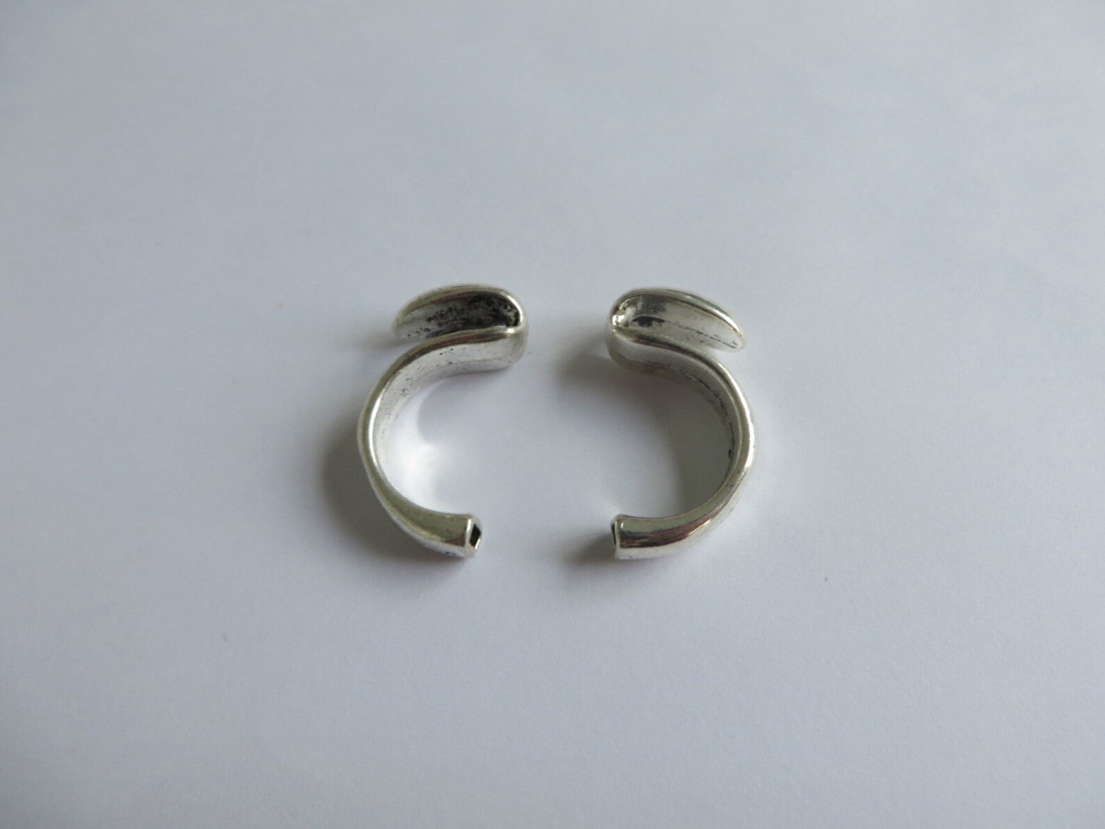 10 Antique Silver Half Finger Ring Component for up to 2MM Round ...