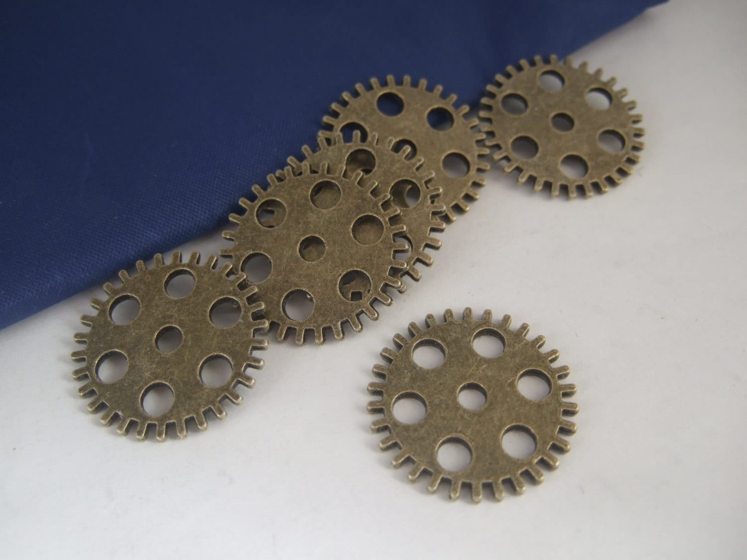 10 Gear Charms Steampunk 21mm Antique Bronze DZ241 - Etsy