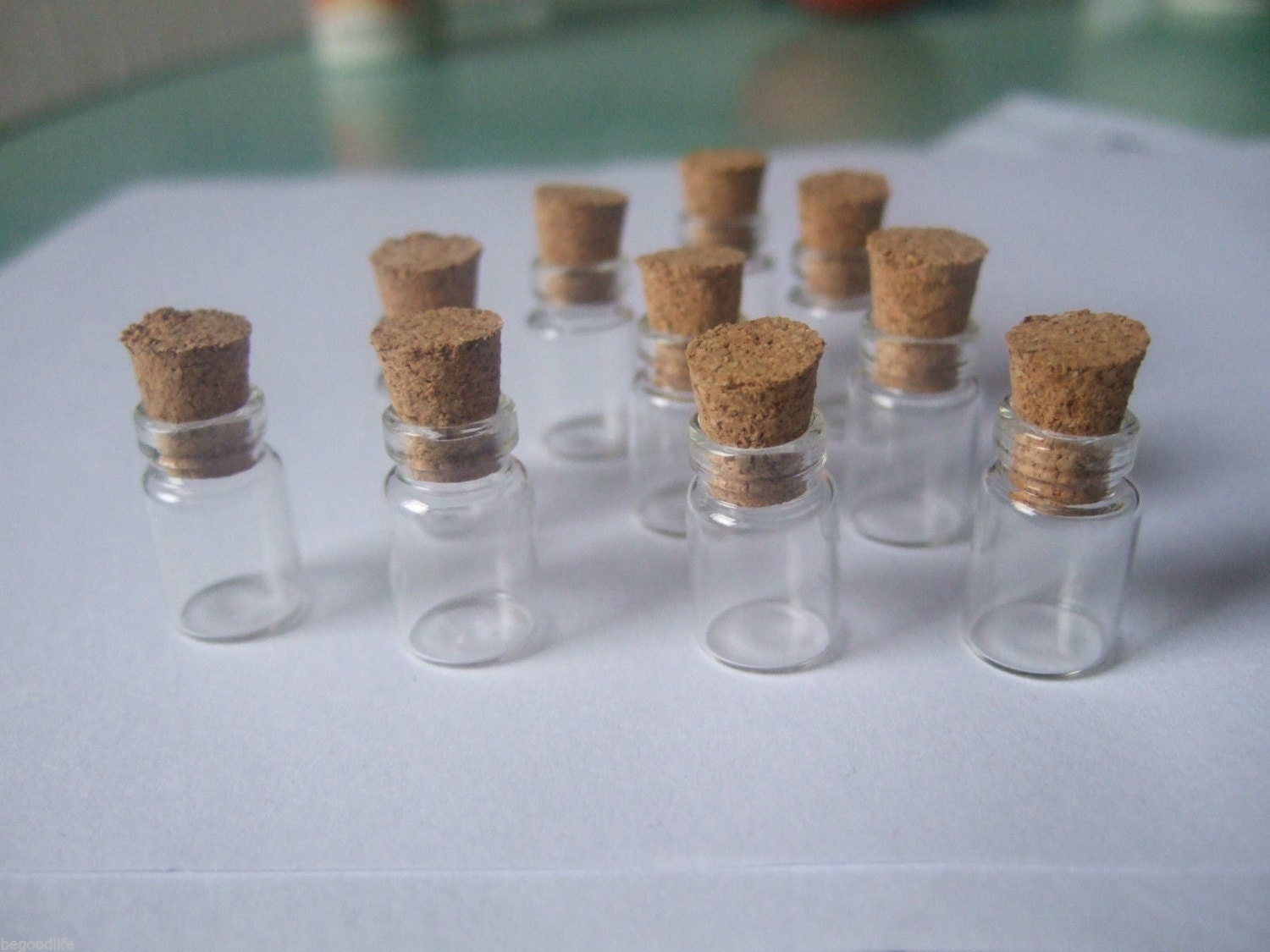 BULK 50 Mini Tiny Clear Glass Bottles With Corks 11x18mm 0.5ml - Etsy