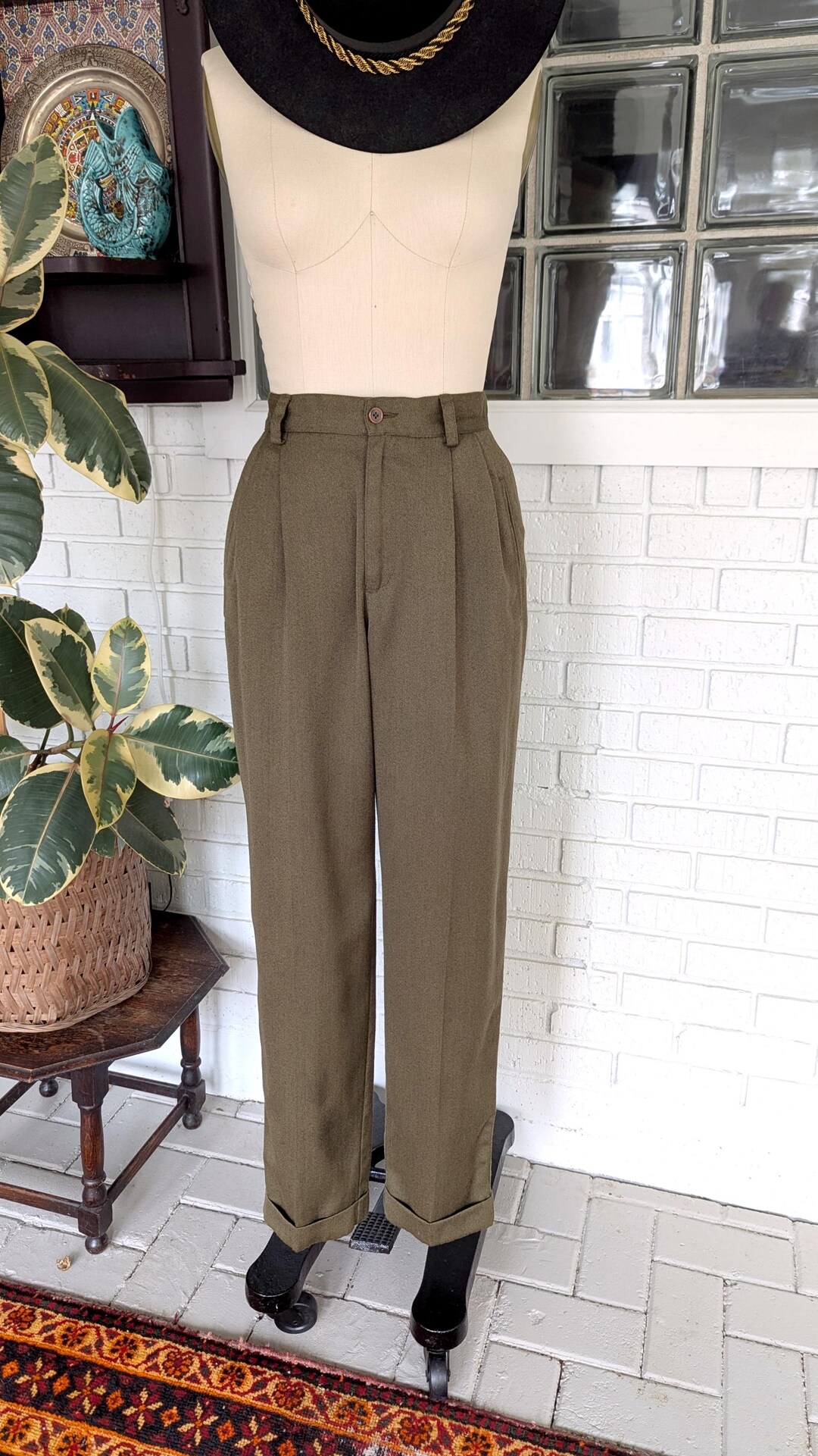 Liz Claiborne/90's Khaki Green Trousers/24" Waist/size 4/tapered Leg - Etsy
