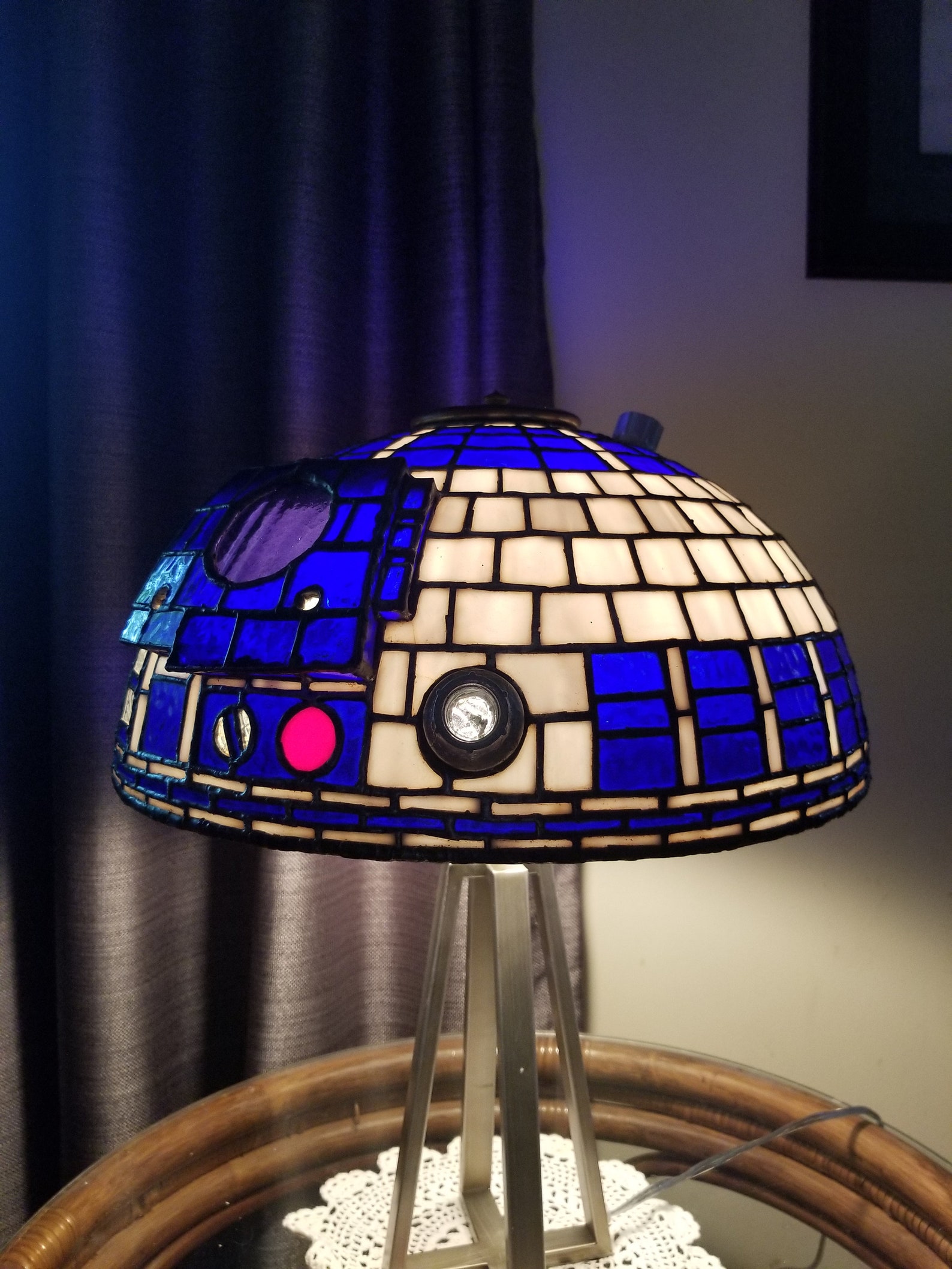Star Wars R2D2 Tiffany Style Lamp Shade: Pre Orders Read - Etsy