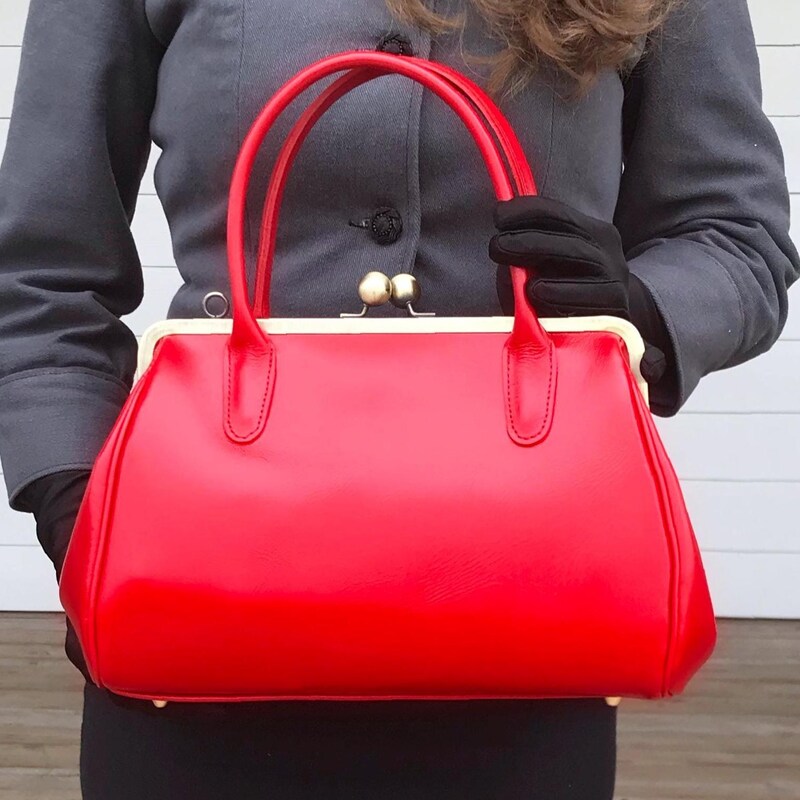 Red Black Handbag Vintage - Etsy