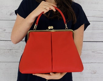 Kiss Lock Handbag | Etsy