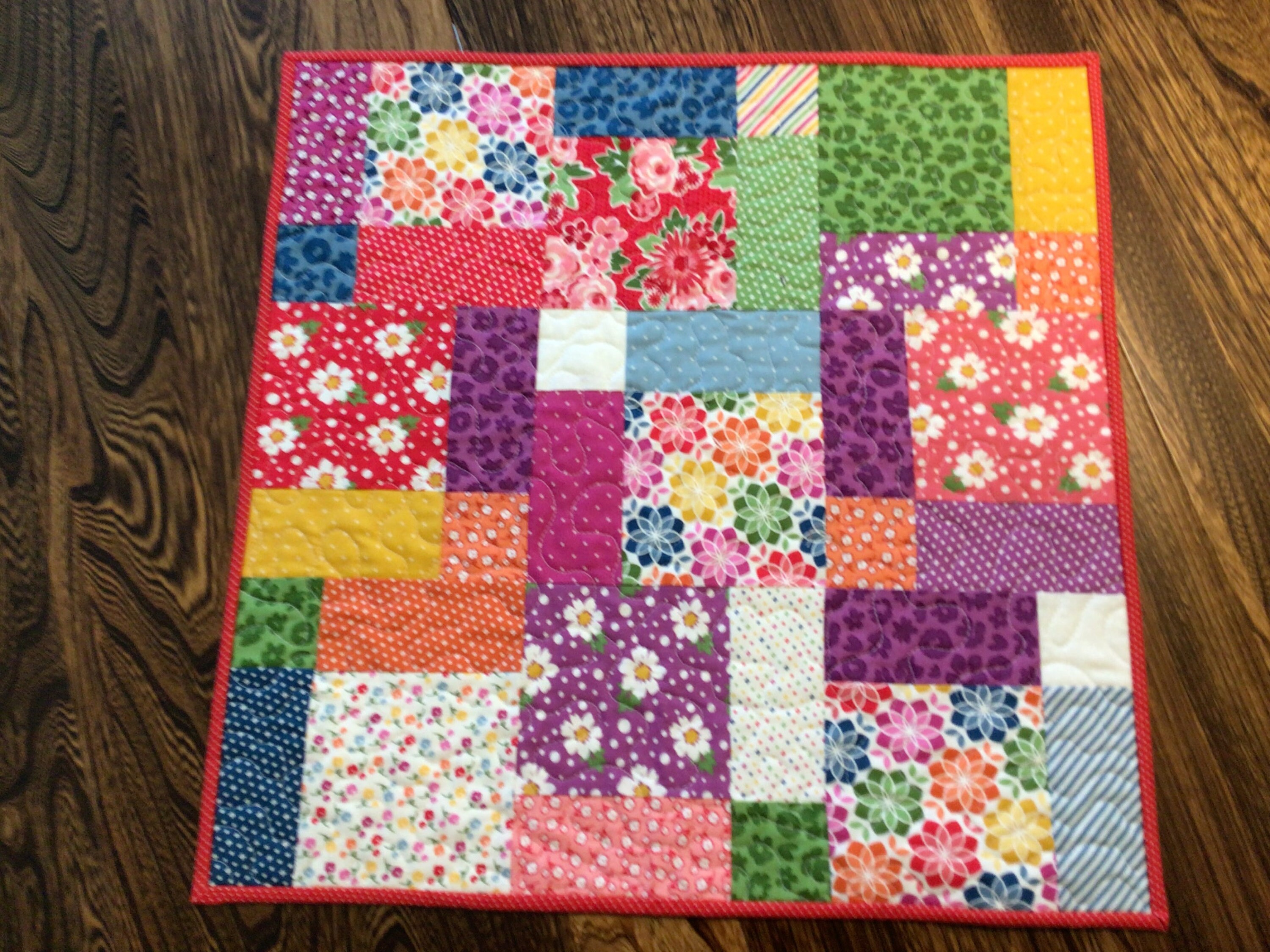 Square Table Topper, Vintage Inspired Quilted Table Topper - Etsy