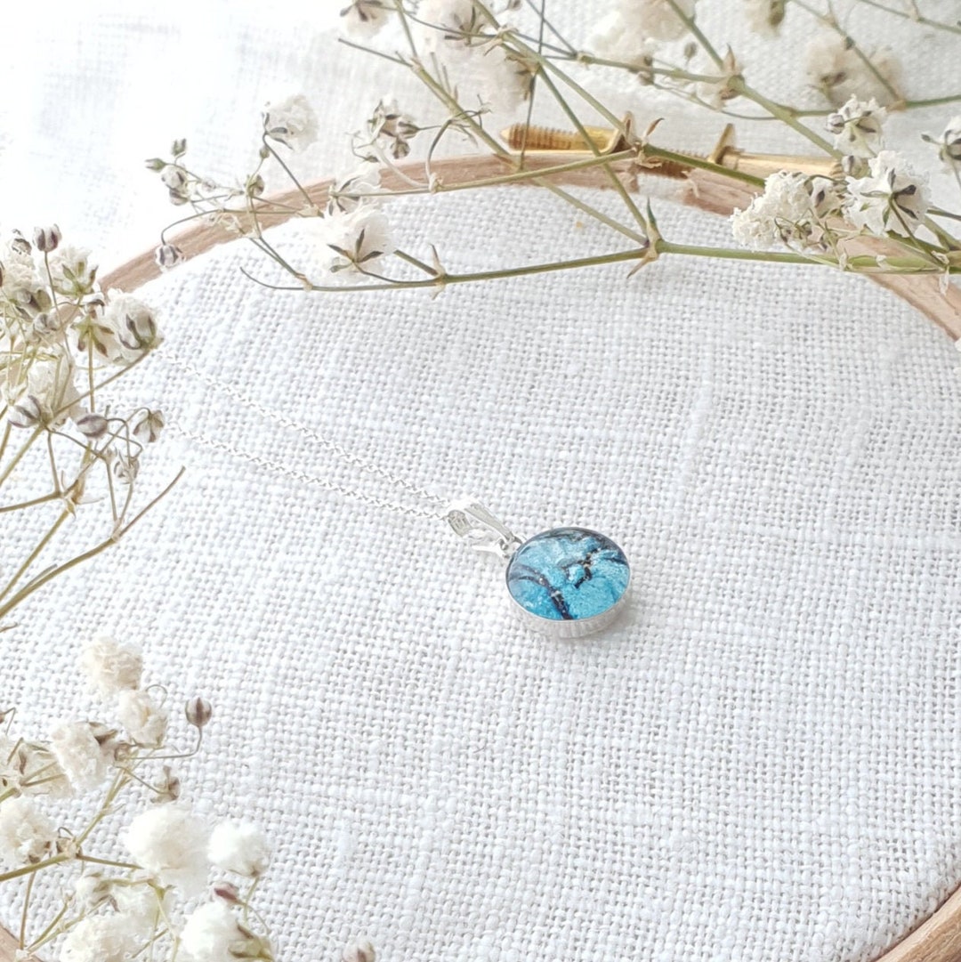 Small Blue Pendant, Round Resin Pendant, Small Blue Resin Necklace ...