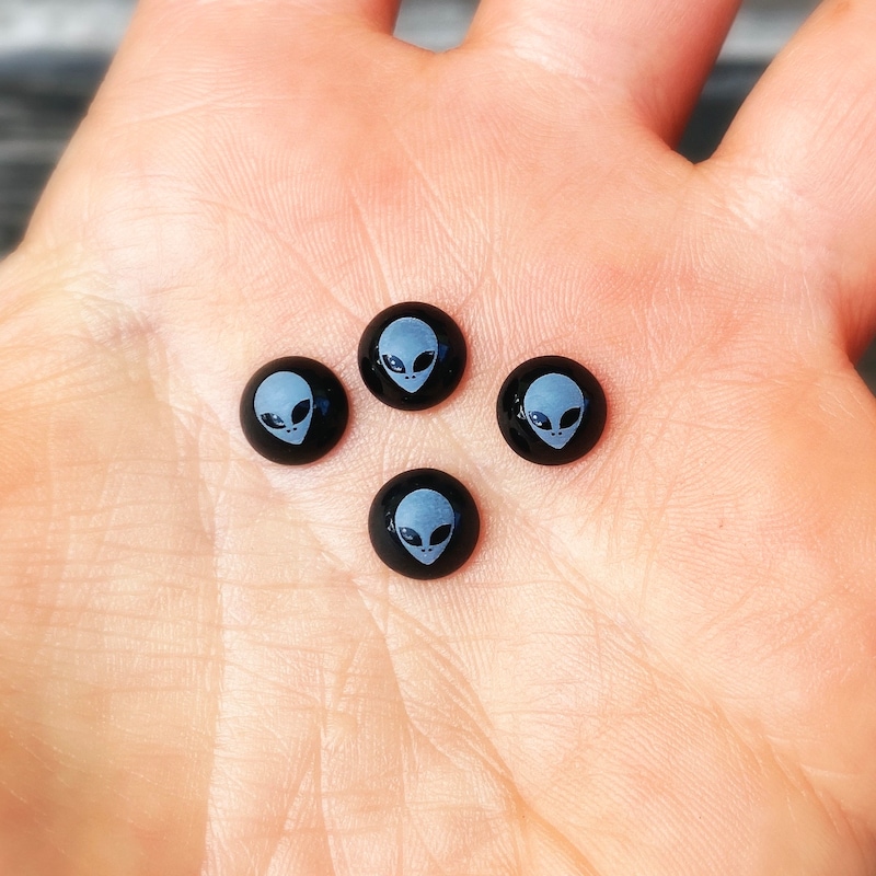 Aliens Jewelry - Etsy