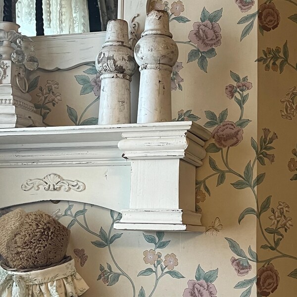 2 White Peely Chippy Wood Spindles, White Spindle Post Farmhouse Shabby ...