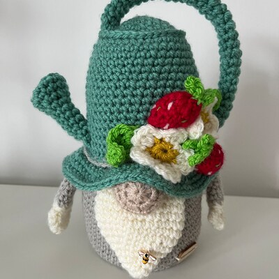 Crochet Pattern Watering Can Gnome, Garden Gnome PDF Tutorial, Spring ...