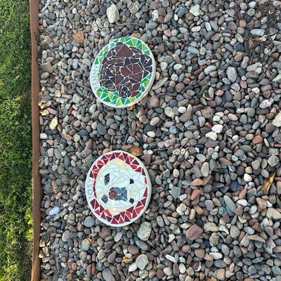 Personalized Garden Stepping Stone With Mosaic Glass Rim large Rainbow ...