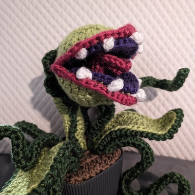 Crochet Audrey 2 Man Eating Plant Photo Tutorial Feed Me Seymour - Etsy