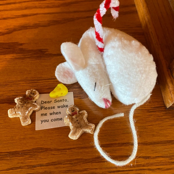 Primitive Country Sleeping Christmas Mouse With Letter to Santa With ...