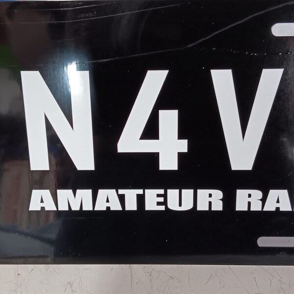 Alien Facehugger Yellow Aluminum Sign - Etsy