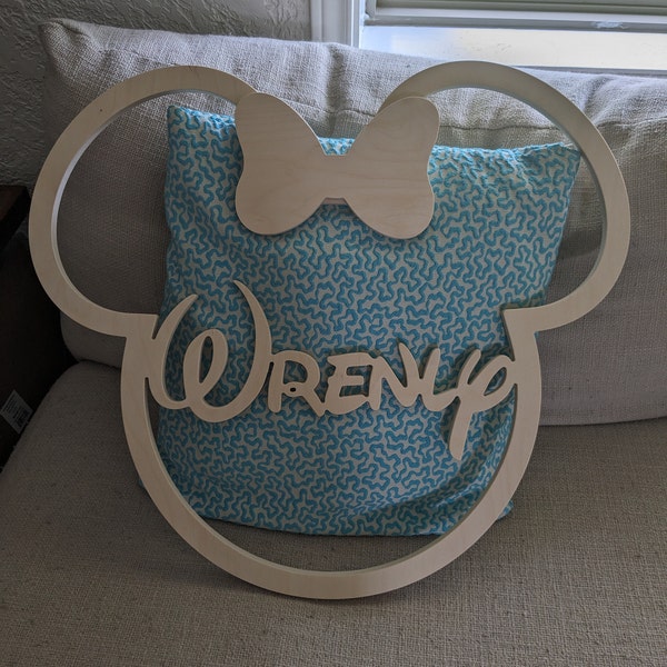 Disney Minnie Mouse Silhouette Name Decor, Wooden Minnie Mouse With Bow ...