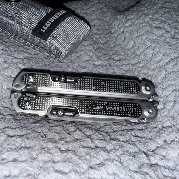 Pocket Screwdriver Handle and Bit Storage for Leatherman Bit Driver ...