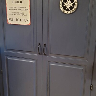 Police Box Windows 3d Printed Blue and White 7.25x9.5 - Etsy