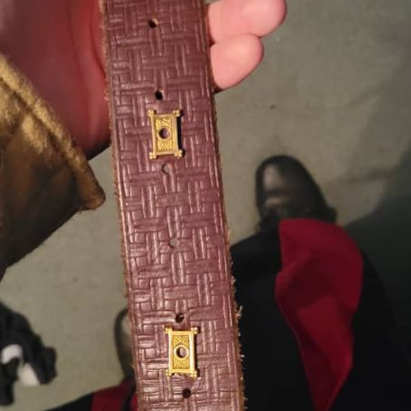 Medieval Hourglass Gauntlets With Extra Protected Thumb for 14th ...