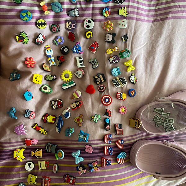 20pc - 600pcs Random Shoe Charms for Shoes With Holes Works With ...