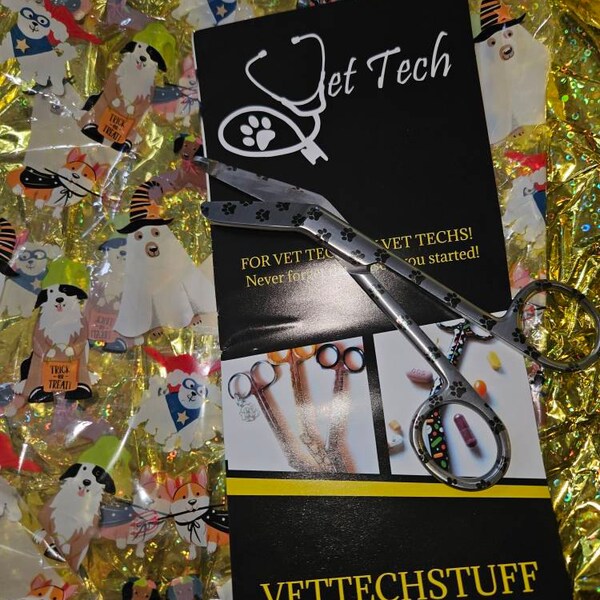 Vet Tech Veterinary Technician Nurse Paw Paper Coated Bandage Scissors by Vettechstuff - Etsy