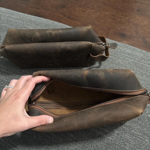 Golf Ball Personalized Dopp Kit, Groomsmen Gifts, Men's Leather ...