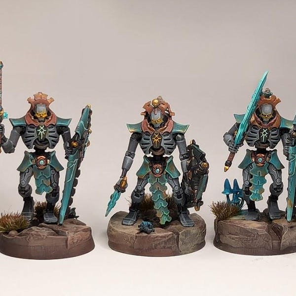 Kaptain Krunch - Ork Shark Rider Model - Ork Warboss + 80mm Scenic Base ...