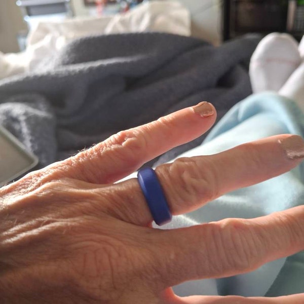 Men's Silicone Ring Triple Pack Set 6 Durable Flexible Wedding Ring ...