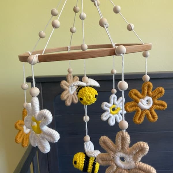 Bumble Bees and Flowers Mobile, Bumble Bees Decor, Garden Vibes Baby ...