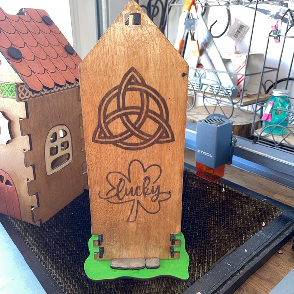 Celtic Knot Laser Cut File, Trinity Knot Png, Irish Bar Decor Dxf ...