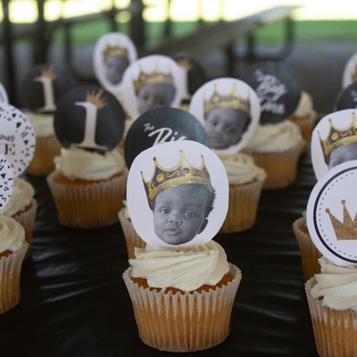 Notorious One Round Cupcake Toppers, 2 Circle Cupcake Toppers, the Big ...