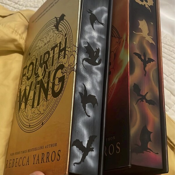 Fourth Wing & Iron Flame Sprayed Edges Set - Etsy