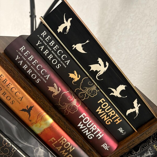 Dance of Thieves Duo dance of Thieves and Vow of Thieves by Mary E ...