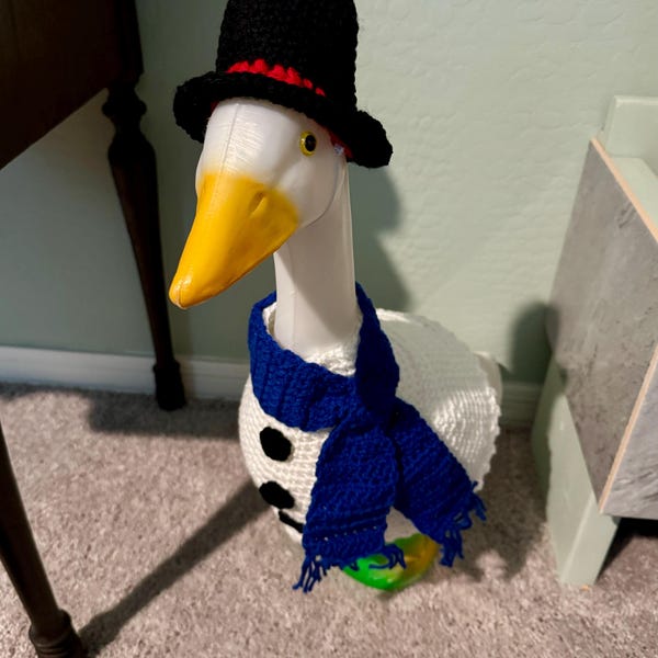 Porch Goose Peppermint Sweater - Etsy