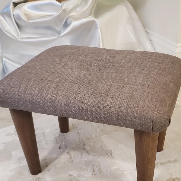 Footrest Under Desk Little 10 Cm 4" Height Footstool With Plastic Feet ...