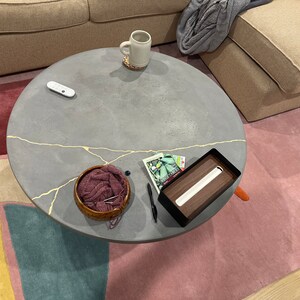 Concrete Kintsugi Coffee Table Round With Wood and Gold Legs - Etsy