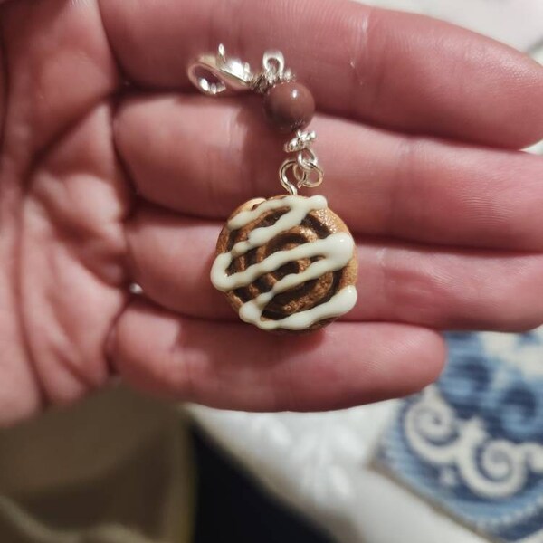 Cream Puff Keychain - Etsy