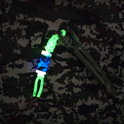 Hyperglow INVISIBLE BLUE Glow in the Dark Rods Skur Composites Reusable ...