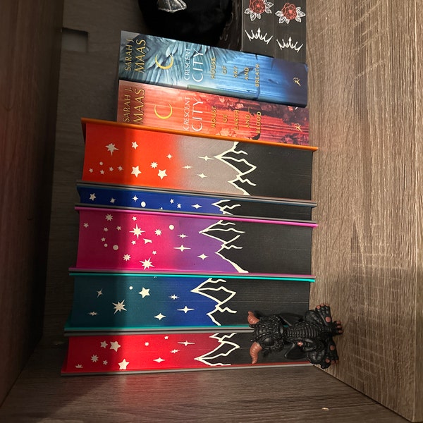 ACOTAR Ombre Sky Hardcover Set Books 1-5 With Beautiful Custom Sprayed ...