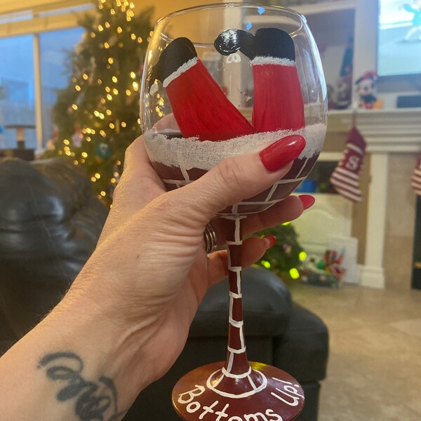 Santa Claus Bottoms up Wine Glass - Funny Santa Wine Glass - Christmas ...
