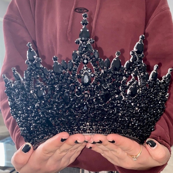 Black Crystal Crown, the Queen's Crown, Wedding Headpiece Bridal ...