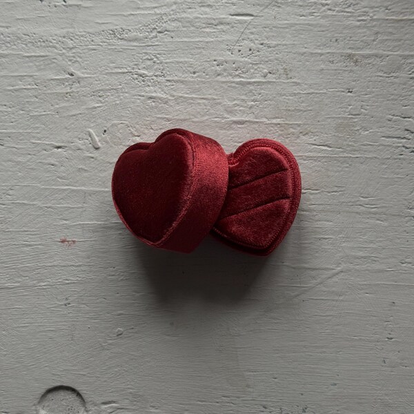 Velvet Heart Single Ring Box Pink - Valentines Day Proposal Ring Box ...
