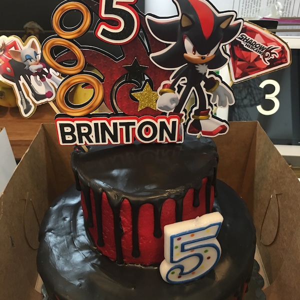 3D (handmade) Shadow the HH Cake Topper and 2pcs Mini Topper / Cupcake ...