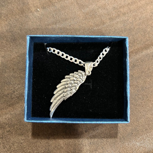 Engraved Wing Sterling Silver Wing Pendant. Silver Angel Wing Unisex ...