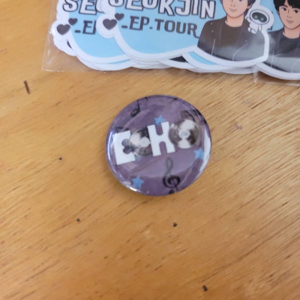 J-hope HOTS Hope on the Stage Light Scarf, B&w Checkered, Concert Tour ...