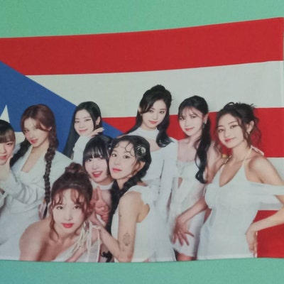 SVT Woozi Pool Shirtless Photo Flag Banner, Seventeen Woozi Kpop Flag ...