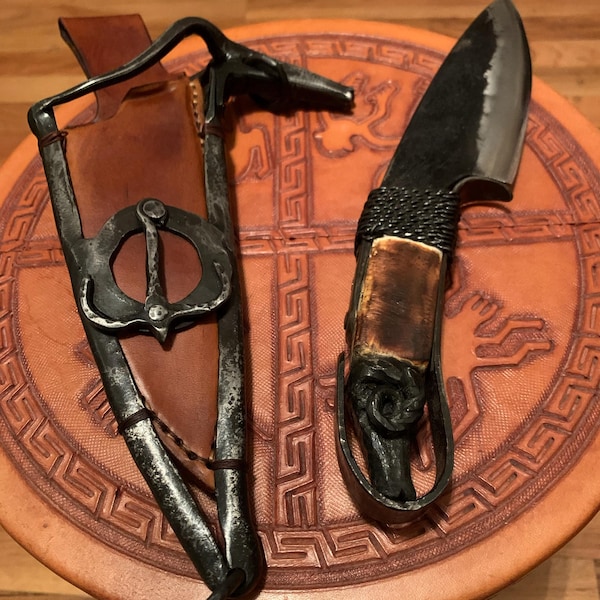 Leather Camp Stool for Bushcraft & Camping, Bushcraft Stool, Foldable ...