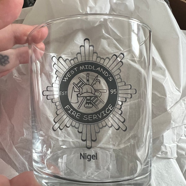 Holly Heist Santa Beer Pint Glass, Craft Beer Gift Barware, Secret ...