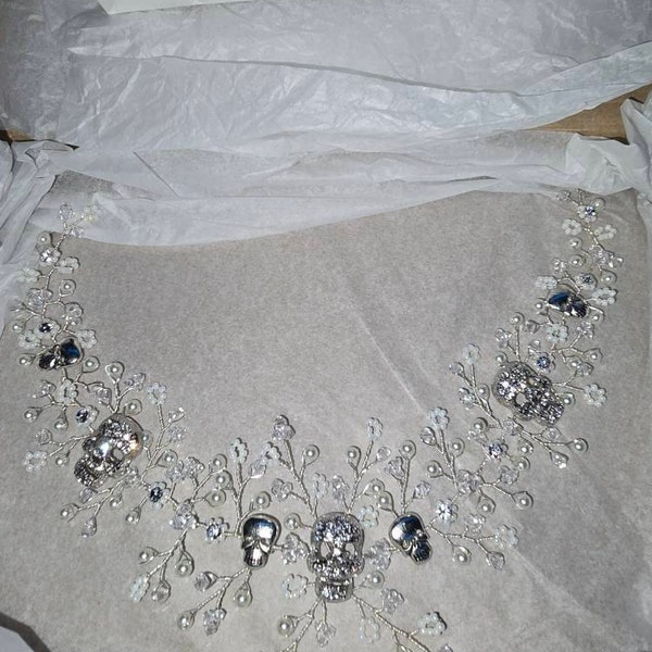 Wedding Dress Train Loop - Wedding Dress Wrist Loop - Wedding Train Pin ...