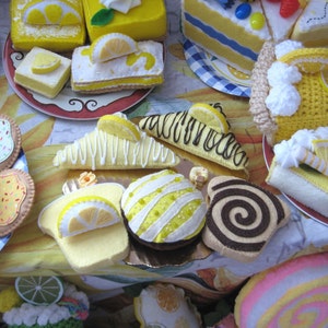 Lemonade Play Set for Pretend Play 1 Pitcher of Felt Drink and 2 ...