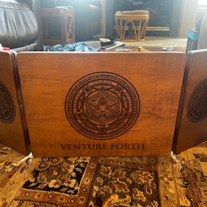 Personalized Engraved Wood Dungeon Master Screen With Custom Side ...