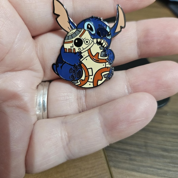 Ellie Pin - Etsy